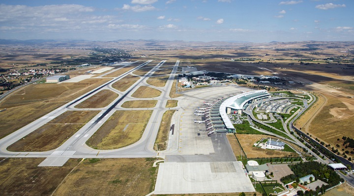 Ankara Esenboğa Havalimanı 2024 yılı Eylül ayına ait hava yolu uçak ...